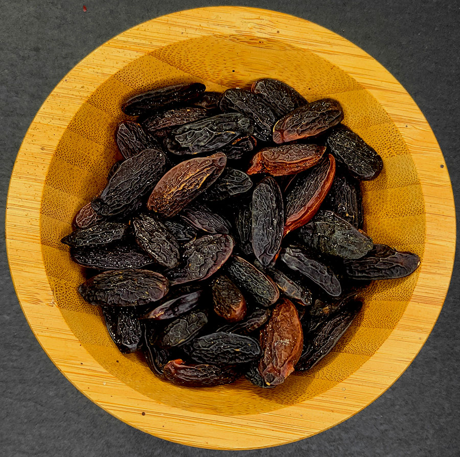 Tonka Beans | RC Botanicos